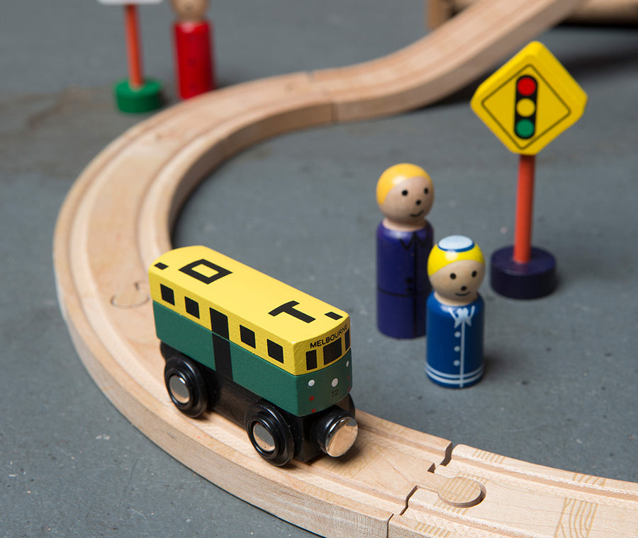 ICONIC TOY - MINI MELBOURNE TRAM | makemeiconic